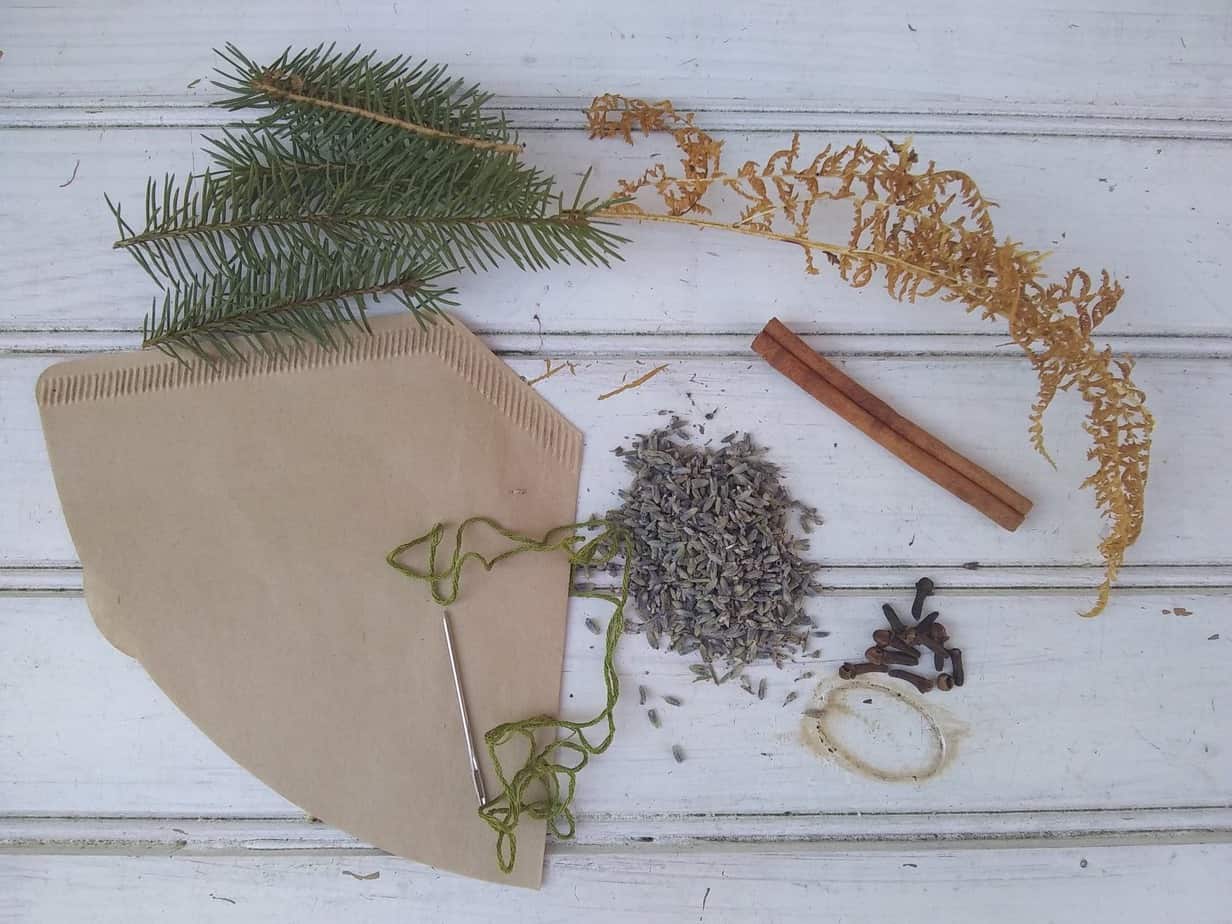 DIY Firestarter That Even Kids Can Make + printable tags - 4onemore