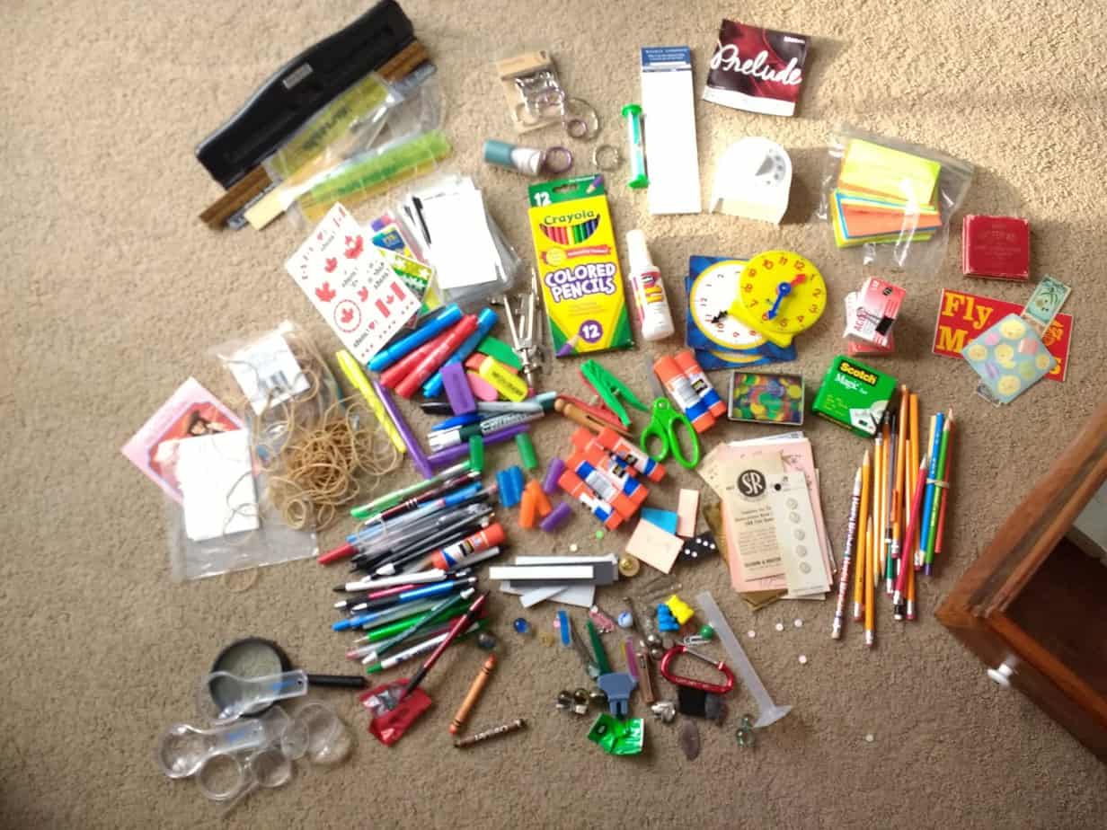 How to Get Ready for the (Home)School Year: Declutter Now - 4onemore