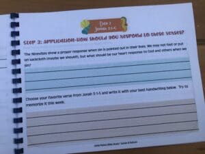 JONAH & NAHUM Little Fishes Bible Study (Grades K-4) - 4onemore